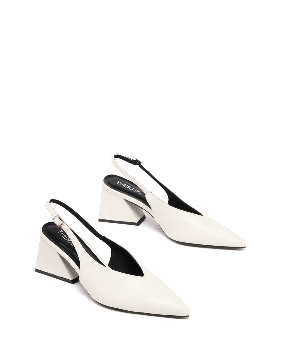 Strike Pump White – Therapy Shoes